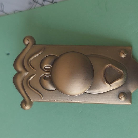 Disney | Jewelry | Disneys Alice In Wonderland Pin | Poshmark